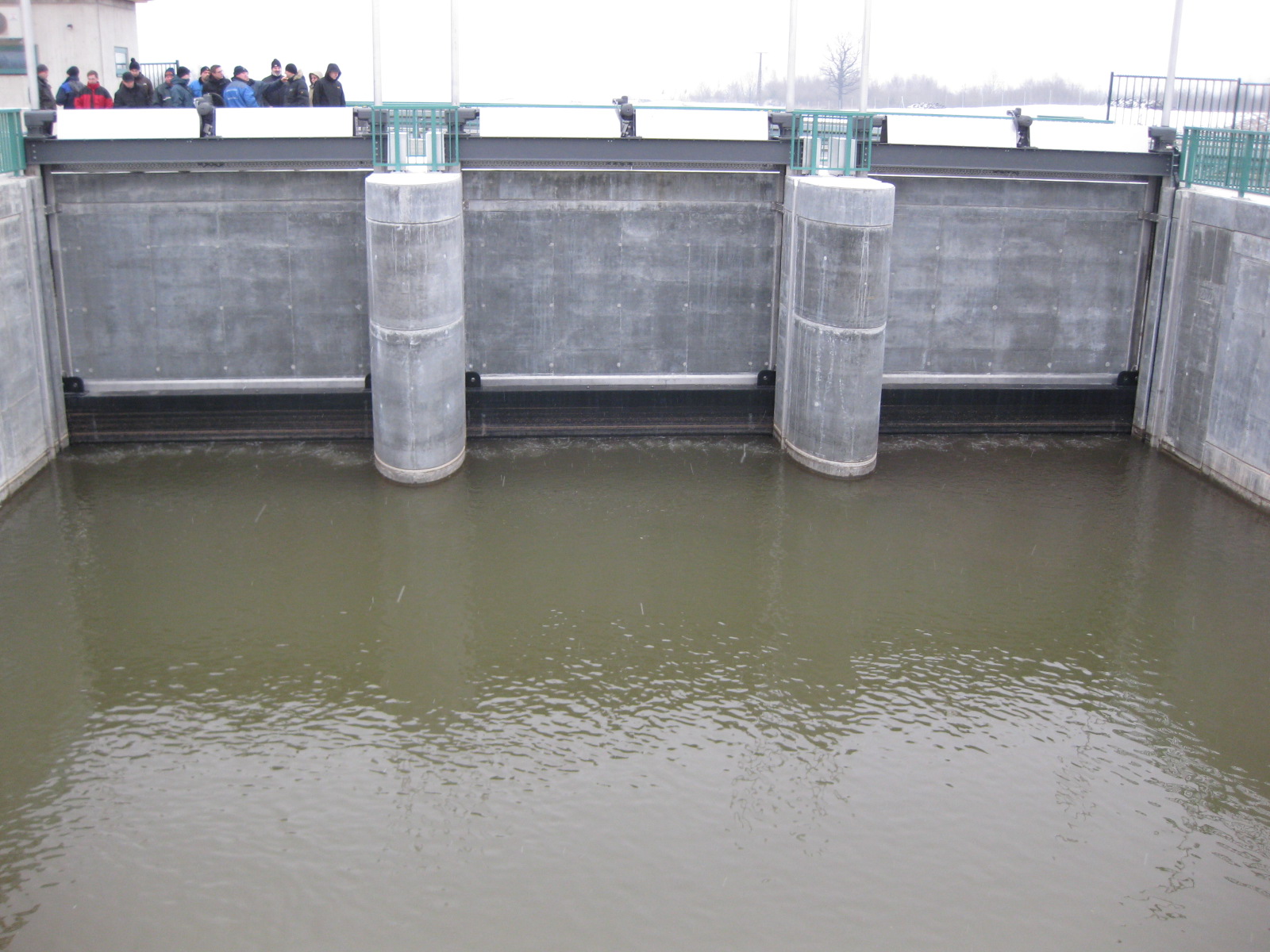 Compressed air ice prevention technology | AGO Hydroair GmbH